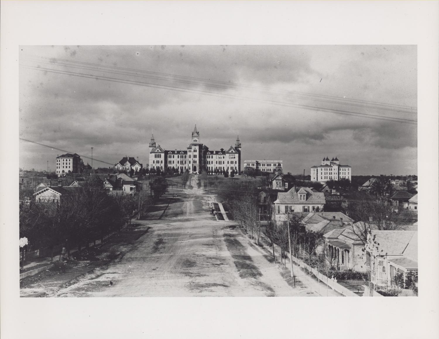 Friday Follies: Hanging Out, 1915, Plus Mystery Solved | Rice History ...